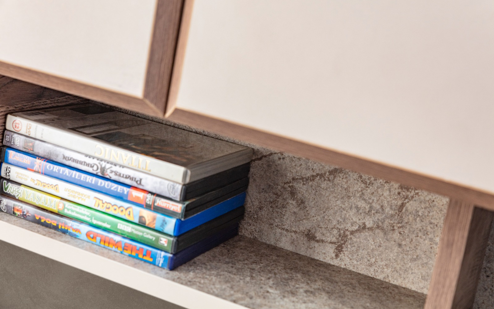 Tonza Home & Tonza Furniture